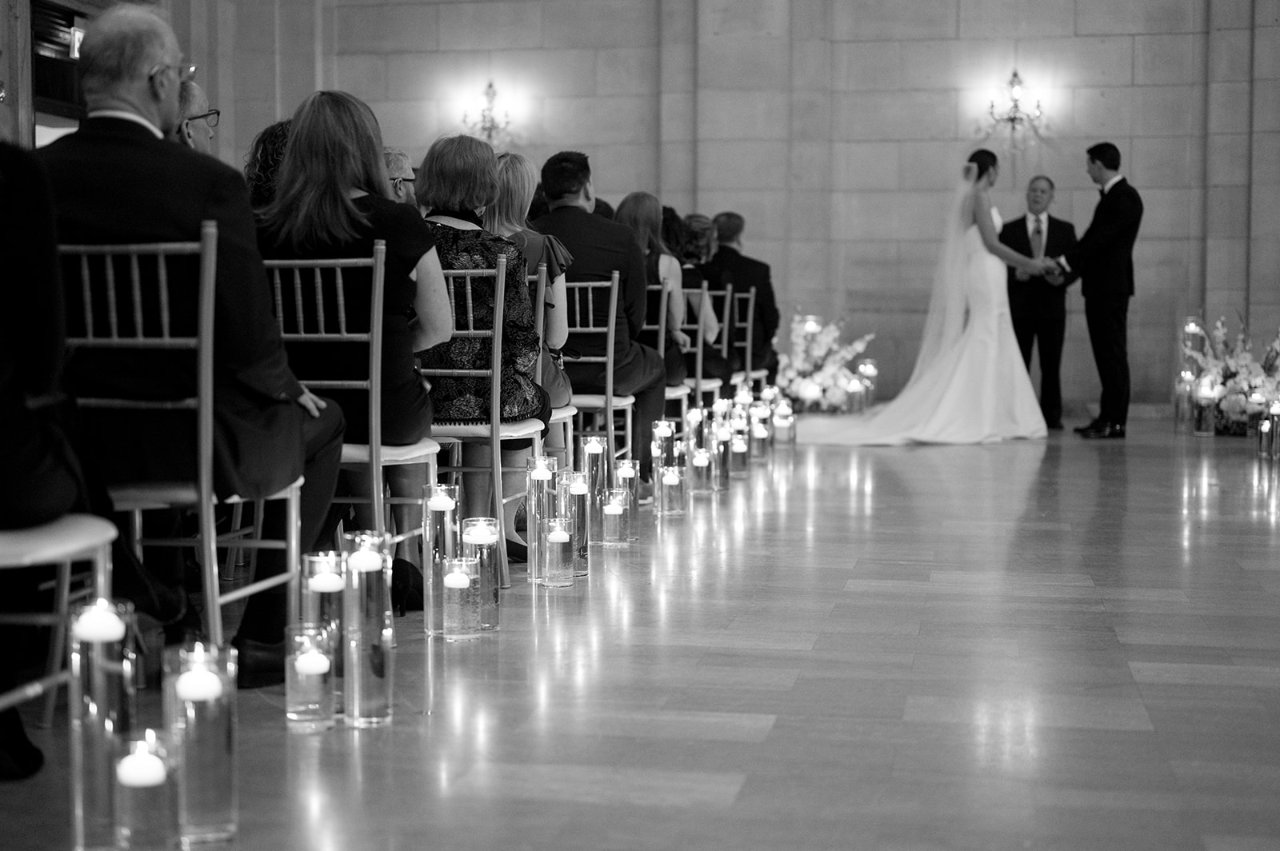 A Modern Winter Wedding at The Ariel Pearl Center | Cleveland, Ohio ...