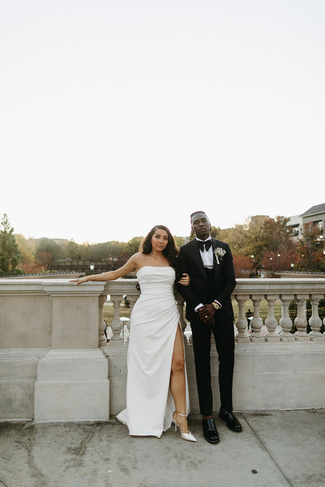 A Modern Fall Wedding at Millennium Gate Museum | Atlanta, Georgia
